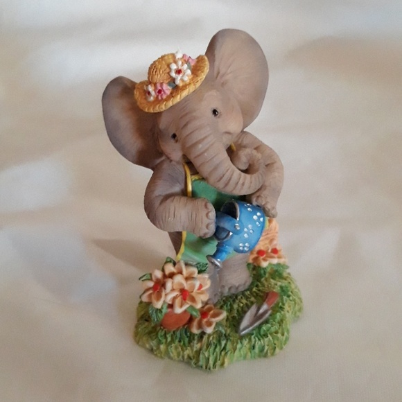 Hamilton | Accents | Hamilton Elephant Figurine Spring Is Sprung | Poshmark